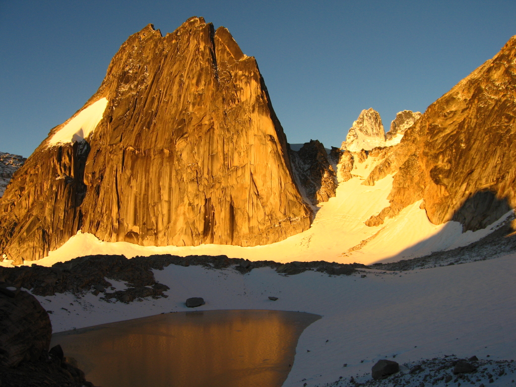 Snowpatch Spire - Camptocamp.org