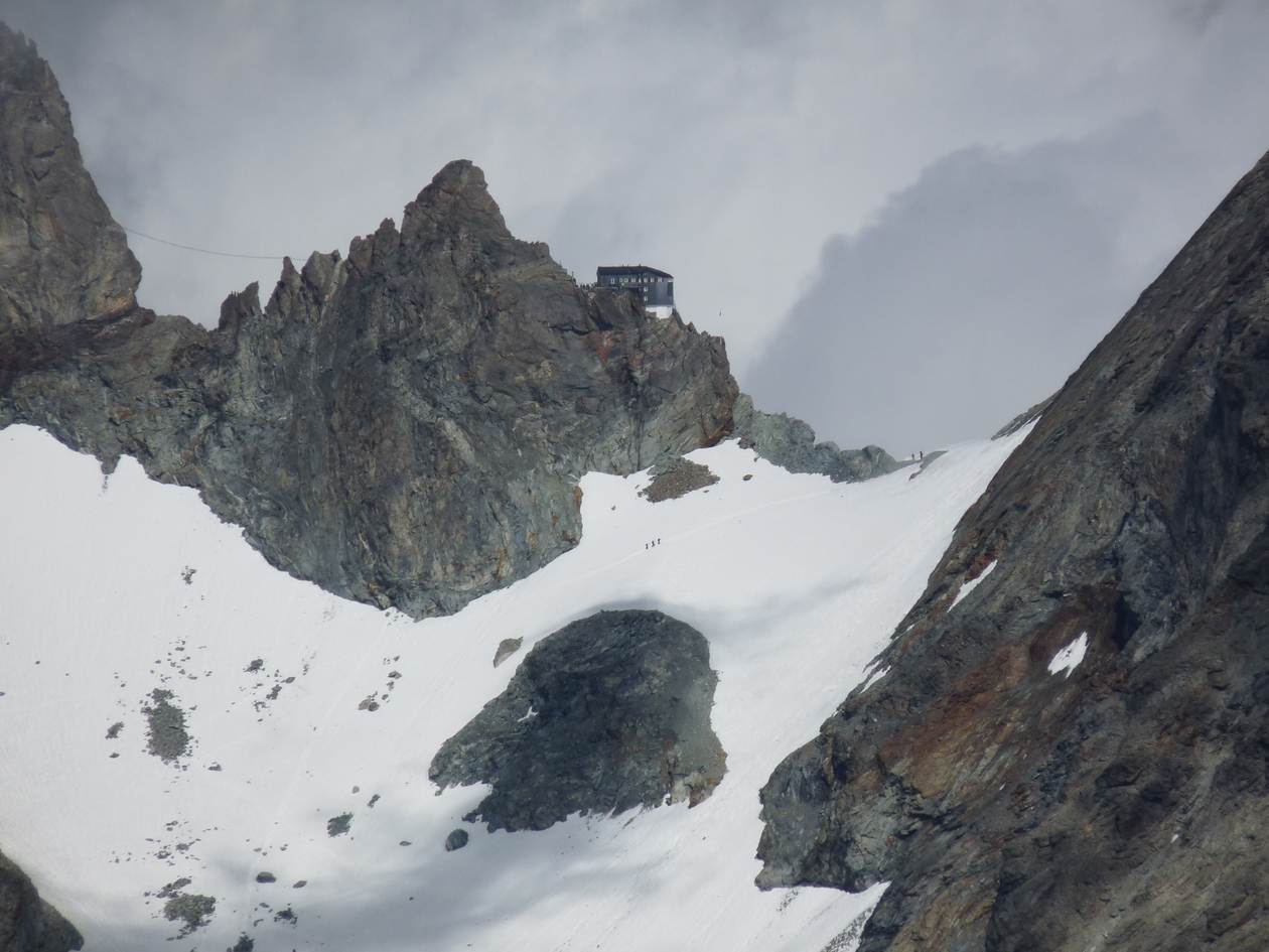 Cabane de Bertol - Camptocamp.org