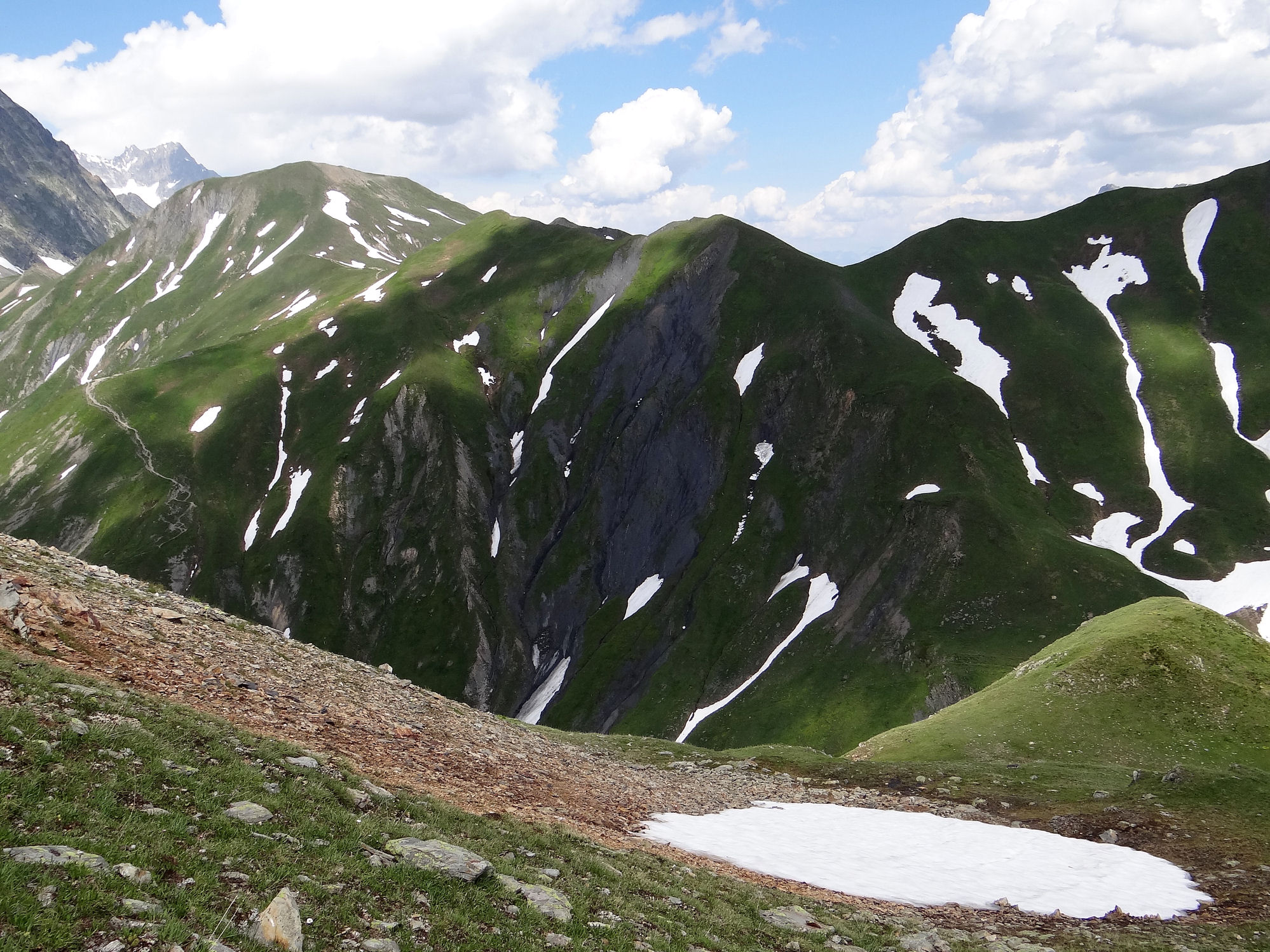 Grand col Ferret : Du vallon de Malatra à la Peule - Camptocamp.org