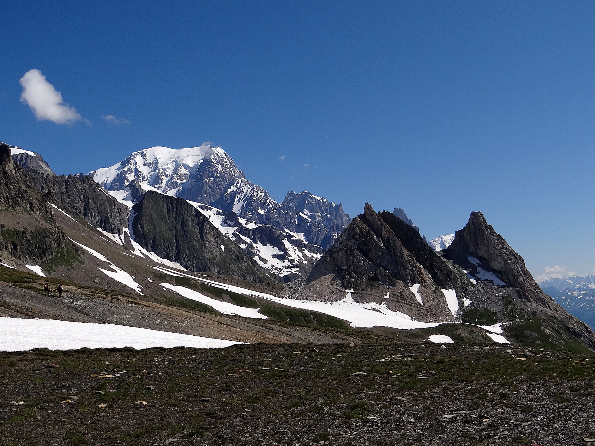 Col de la Seigne : TMB: La Ville des Glaciers >> Val Veny - Camptocamp.org