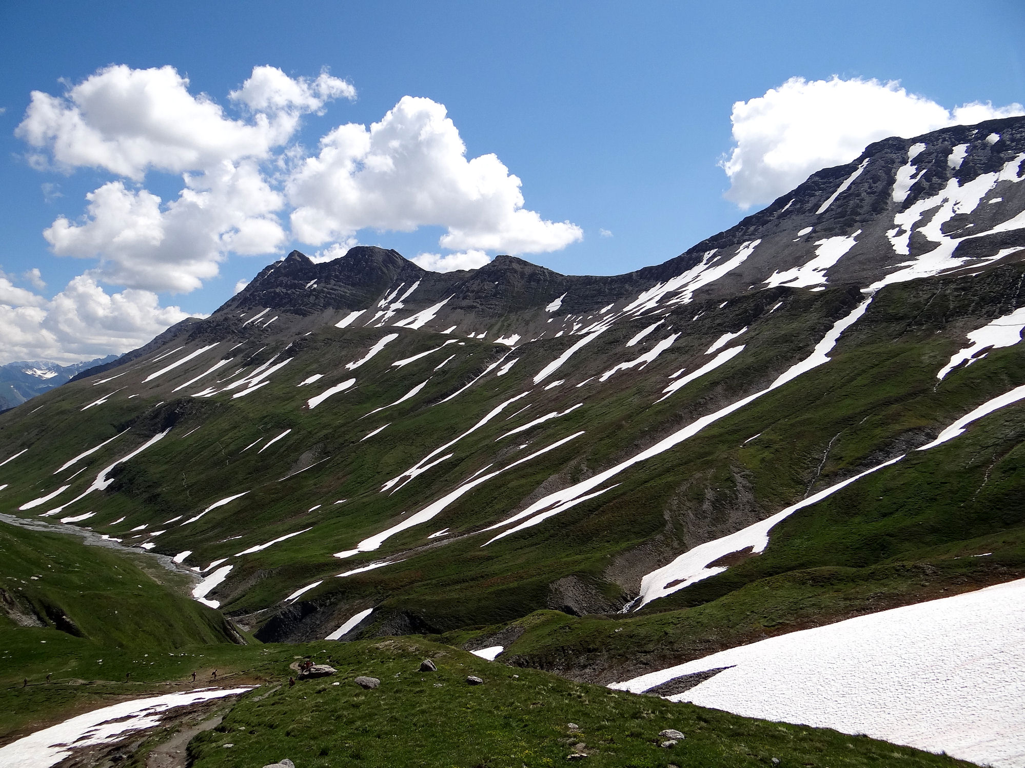 Col de la Seigne : TMB: La Ville des Glaciers >> Val Veny - Camptocamp.org