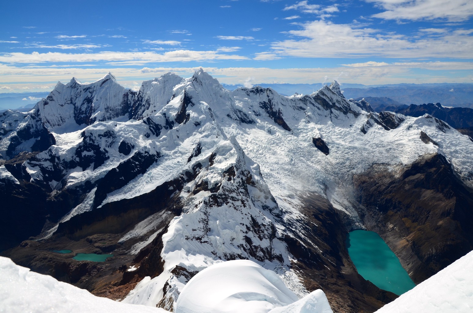 Alpamayo - depuis le sommet - Camptocamp.org