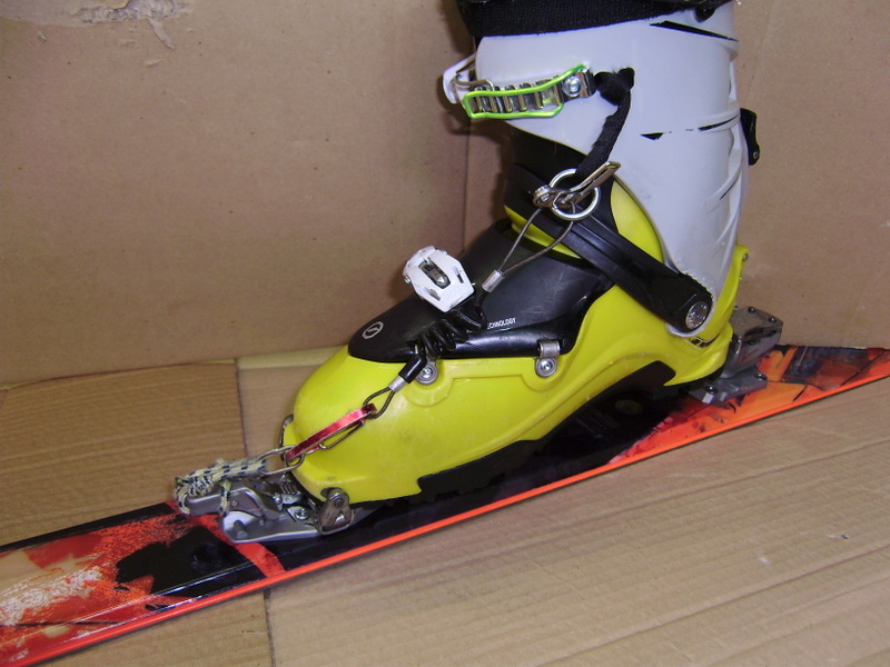 Lanière et leash à ski de rando (avec fixations à inserts) : montages ...