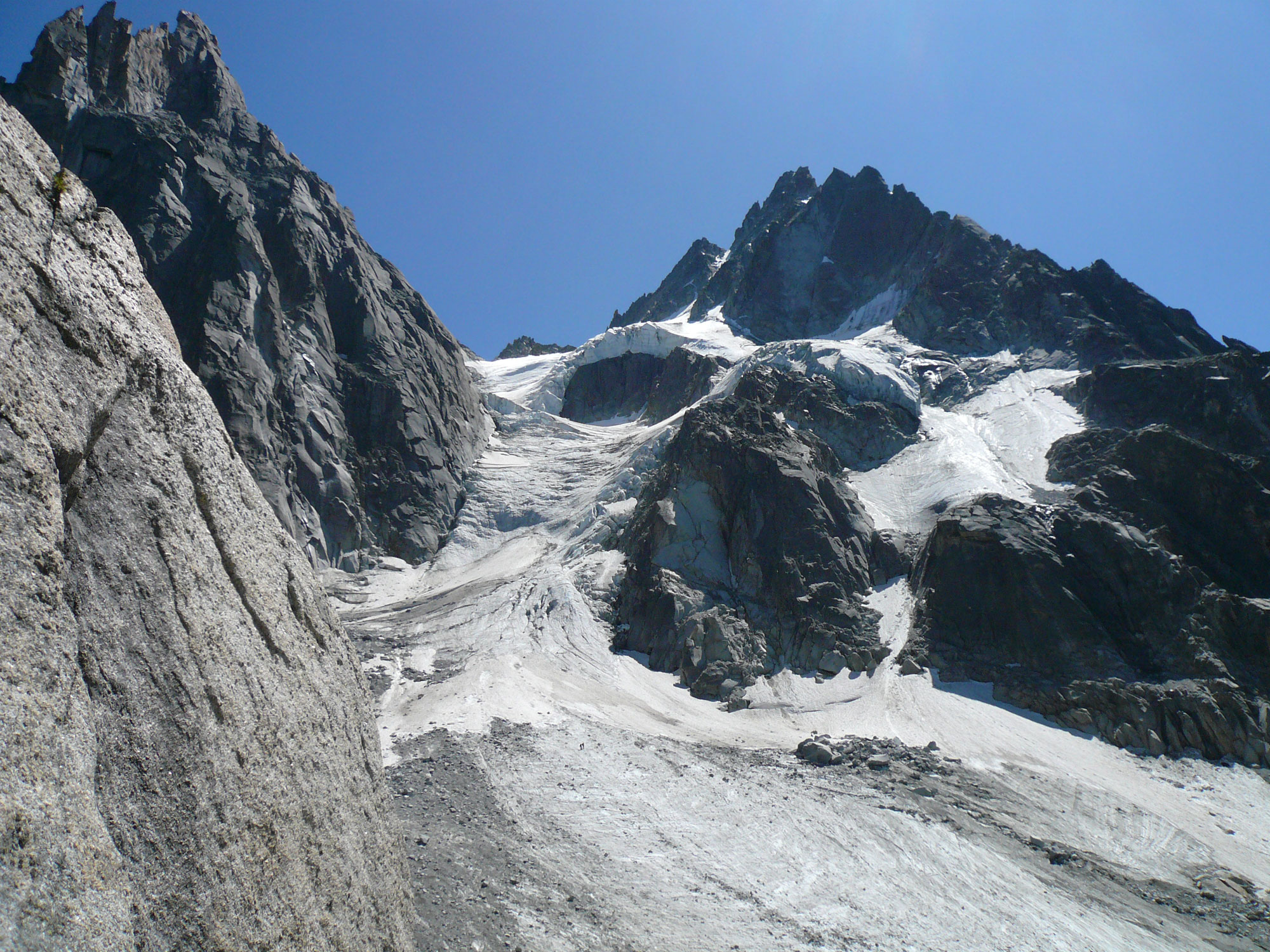 Grépon : Traversée Charmoz - Grépon - Camptocamp.org