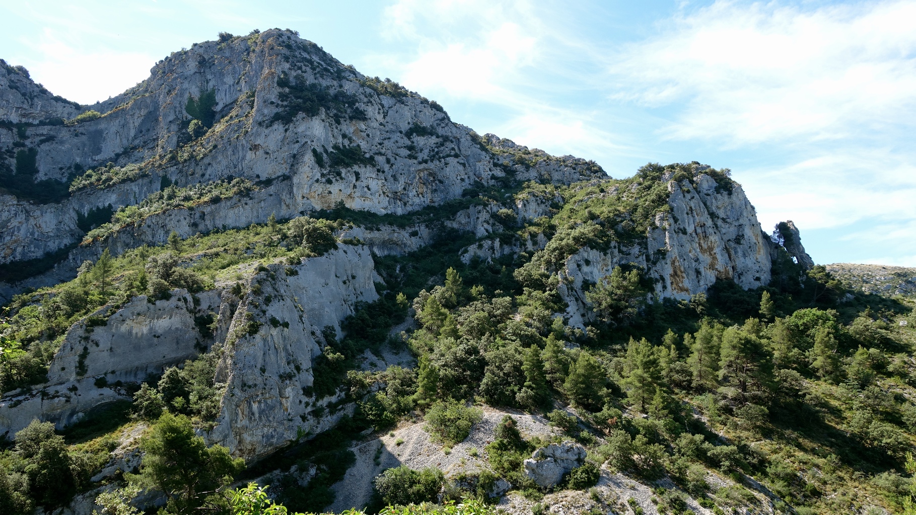 Castelas : Rochers de Baude > Gorges de Badarel - Camptocamp.org